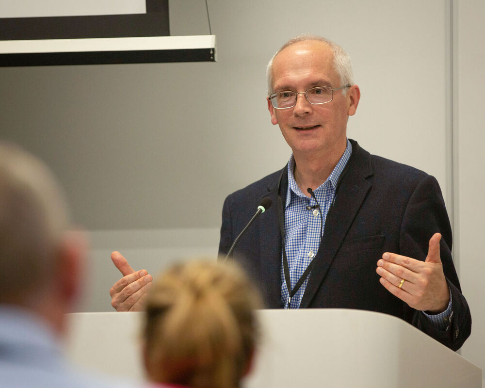 Robert Strivens - FIEC