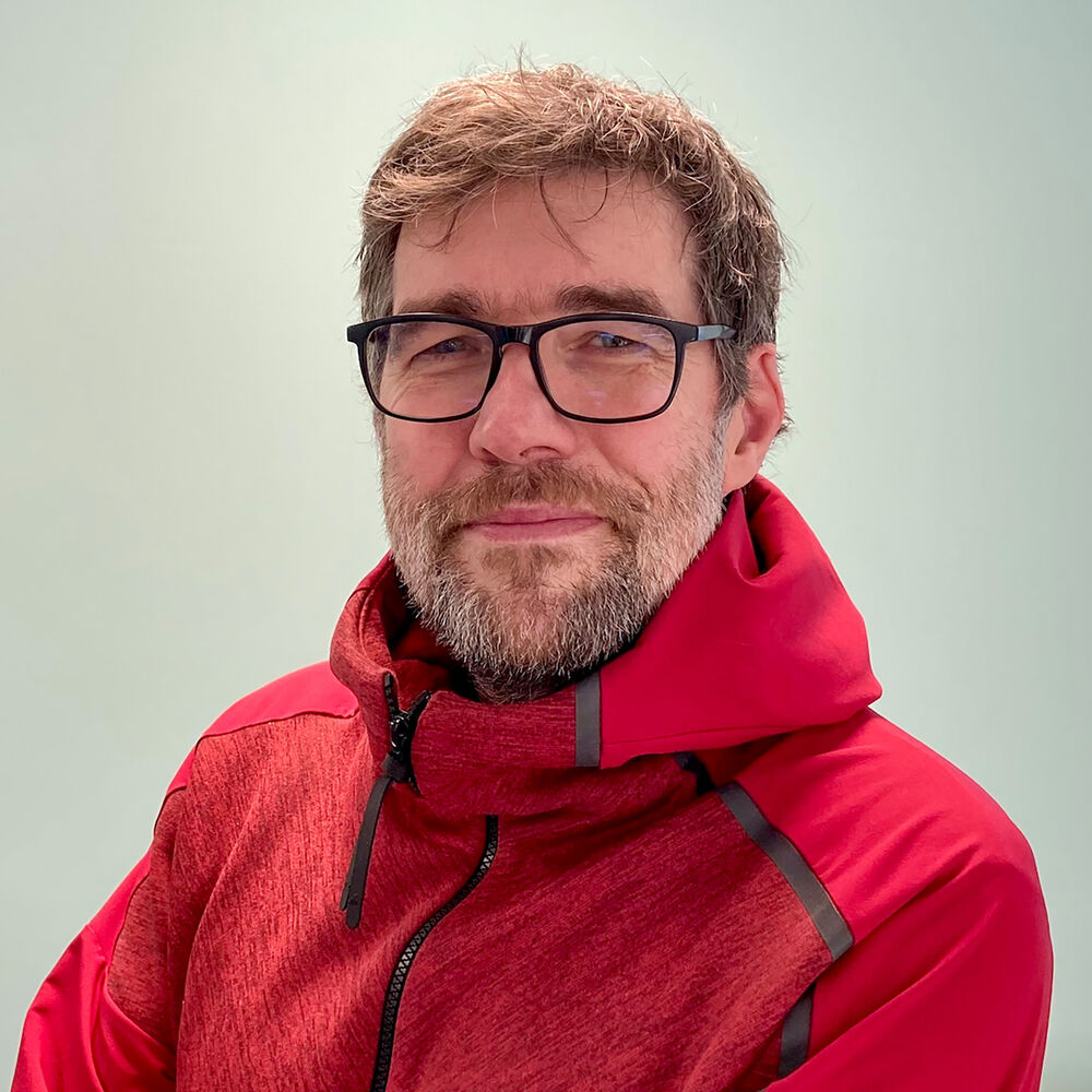 Ian MacMichael - FIEC