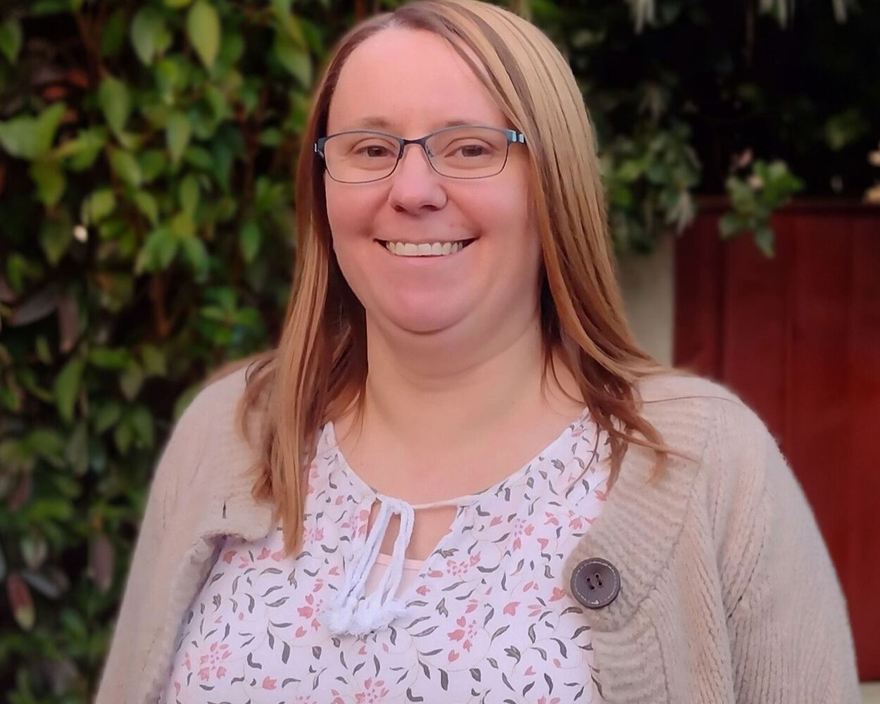 Becky Thomas - FIEC
