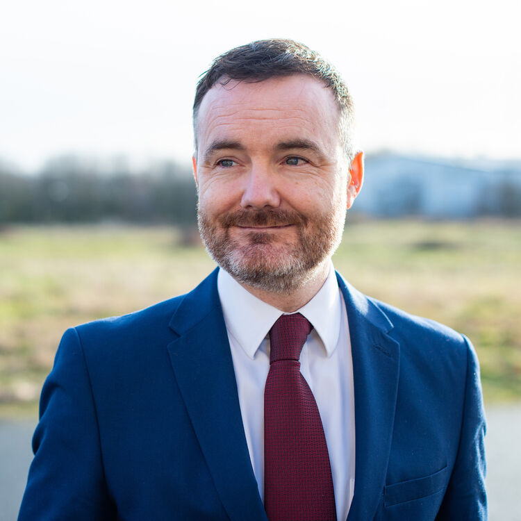 Simon Calvert - FIEC